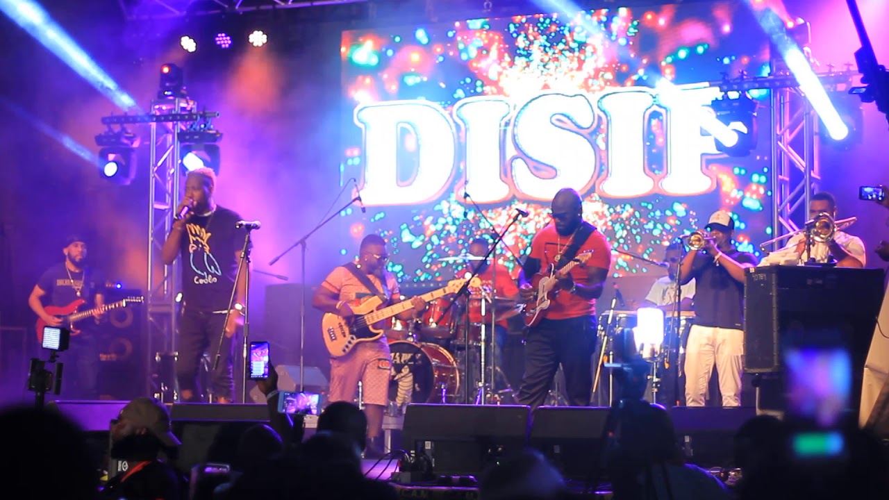Disip de Gazman couleur live in Montreal - YouTube