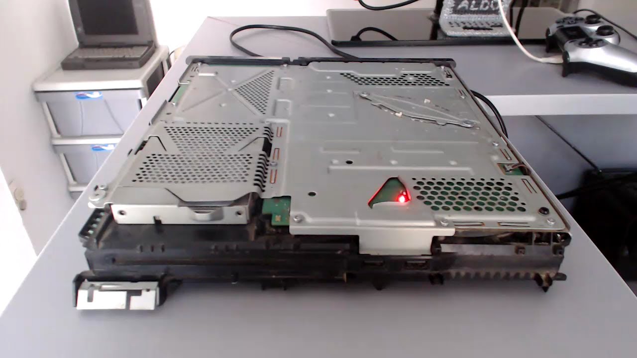 PS4 Red Light of Death - YouTube