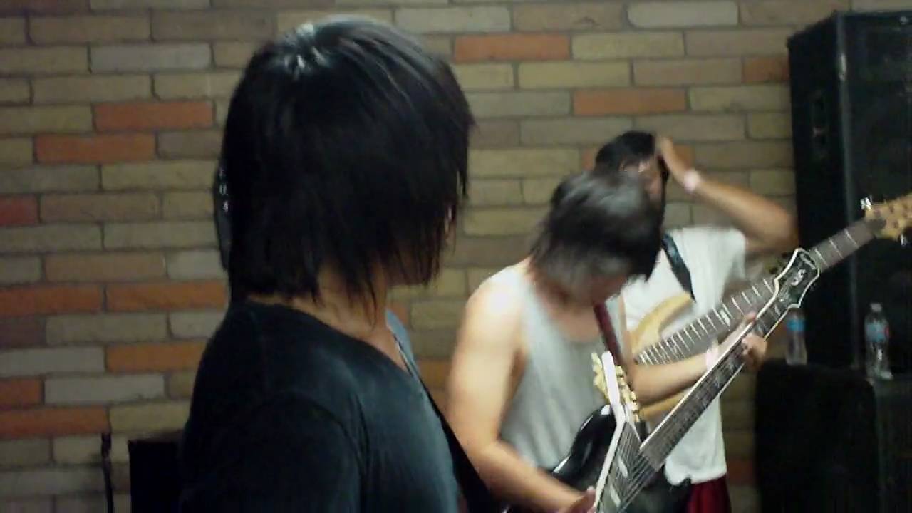 From Ruins We Rise - The Best Buds Stick Together (Vid2) @ The Big ...