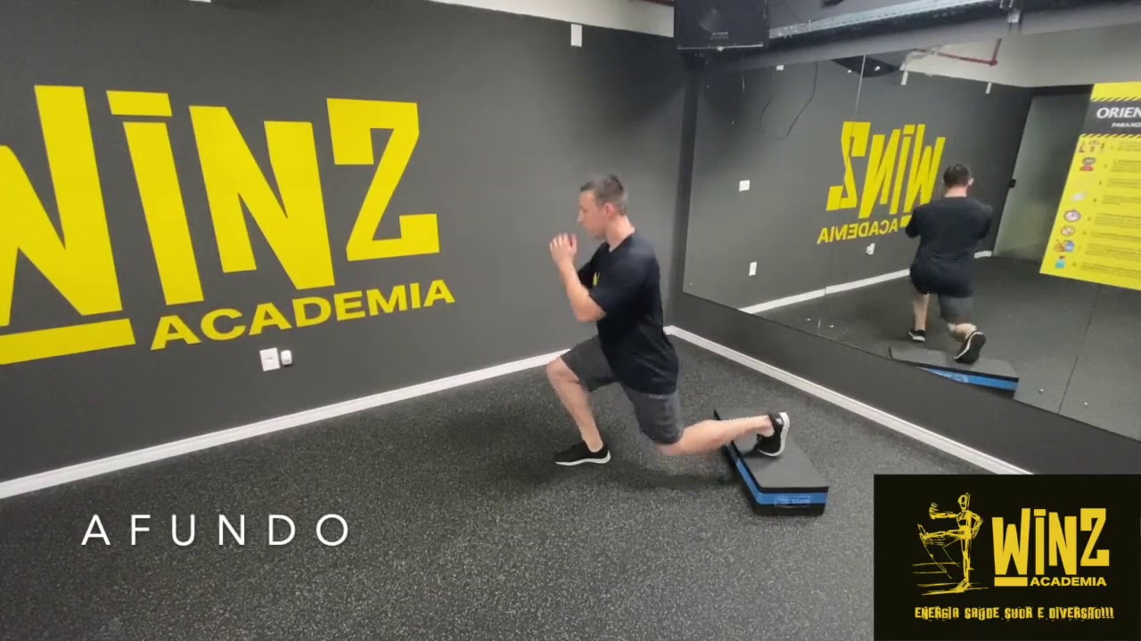 AGACHAMENTO BÚLGARO NO STEP - YouTube