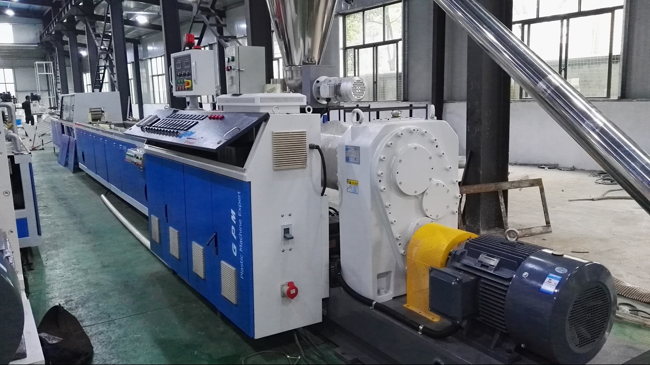 Pvc windows and doors profile making machine Pvc profile extrusion line ...