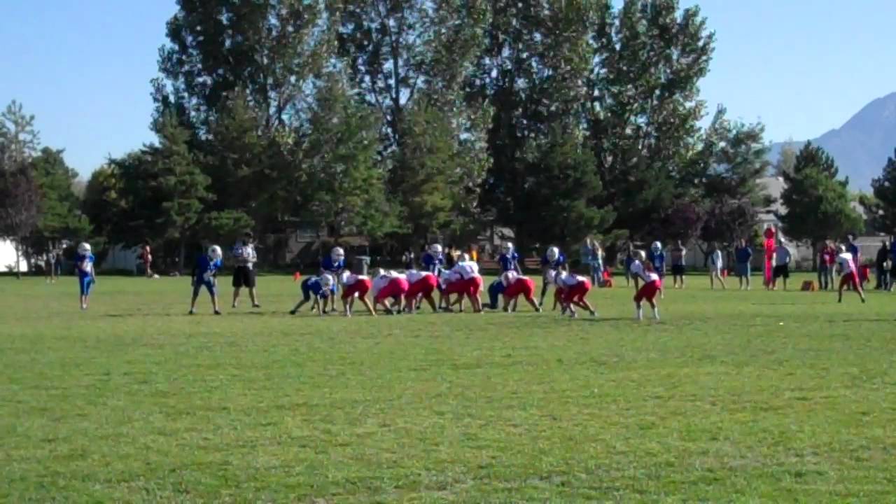 Judge Bulldogs Cy-Brooks pass to the left - YouTube