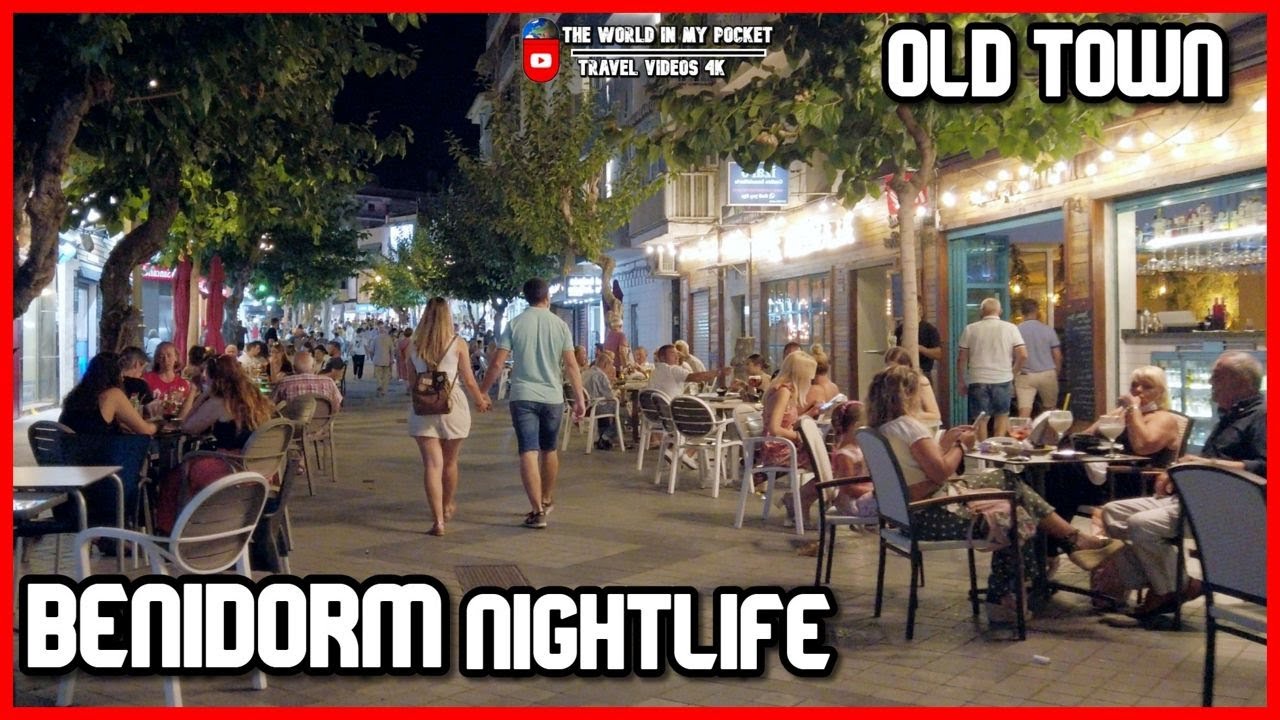 Benidorm NIGHTLIFE | night walk | OLD TOWN | Mirador del Castell ...