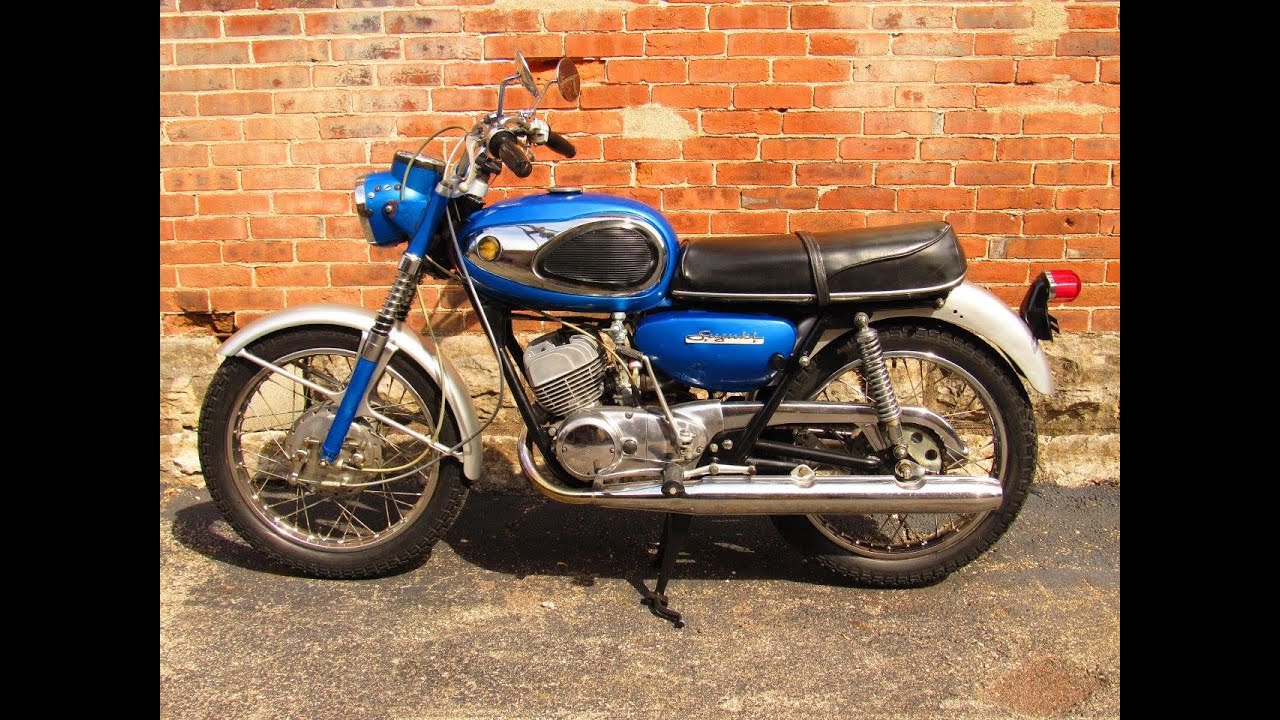 1968 Suzuki T200 Invader - YouTube