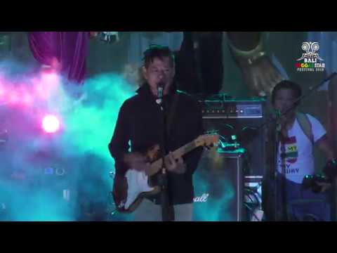 Toni Q Rasatafara - Manteman At Bali Reggae Star Festival 2018 - YouTube