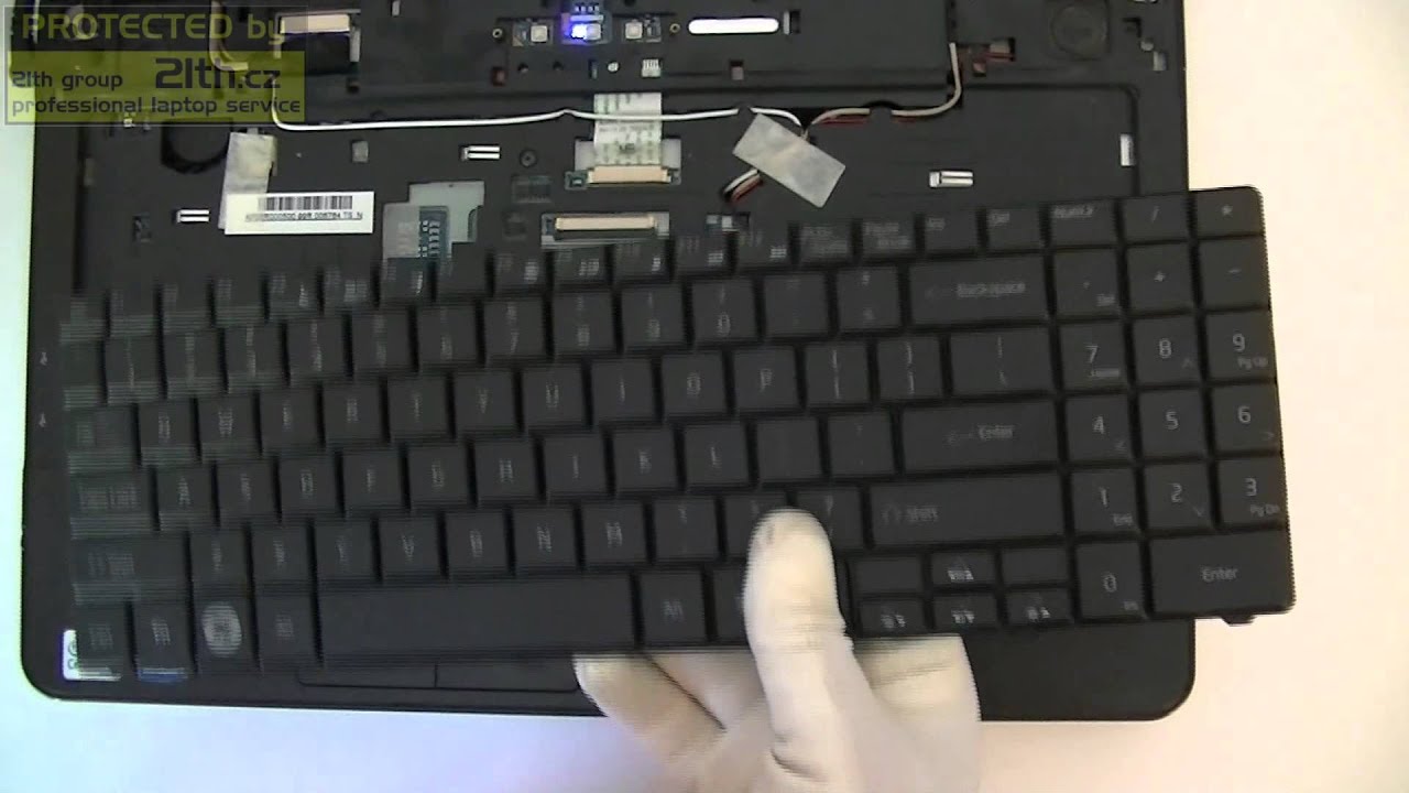 How to replace or remove keyboard on Acer Emachines E525, keyboard ...
