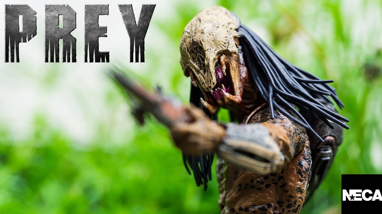 NECA - PREY - Ultimate Feral Predator - YouTube