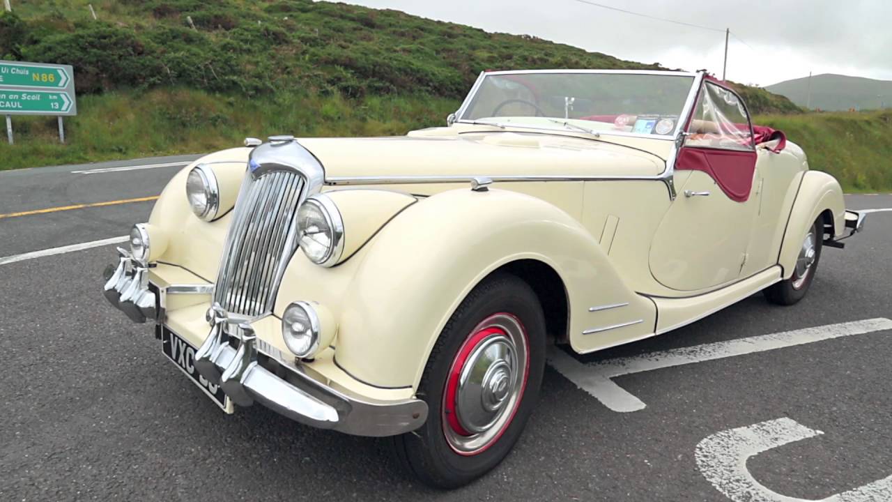 Riley Roadster RMC 1949 - YouTube