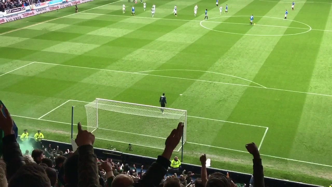 Sinclair goal Rangers v Celtic and Rangers fan running on park - YouTube
