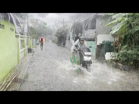 Super Heavy Rain and Powerful Thunderstorms | Rainstorm hits Villages ...