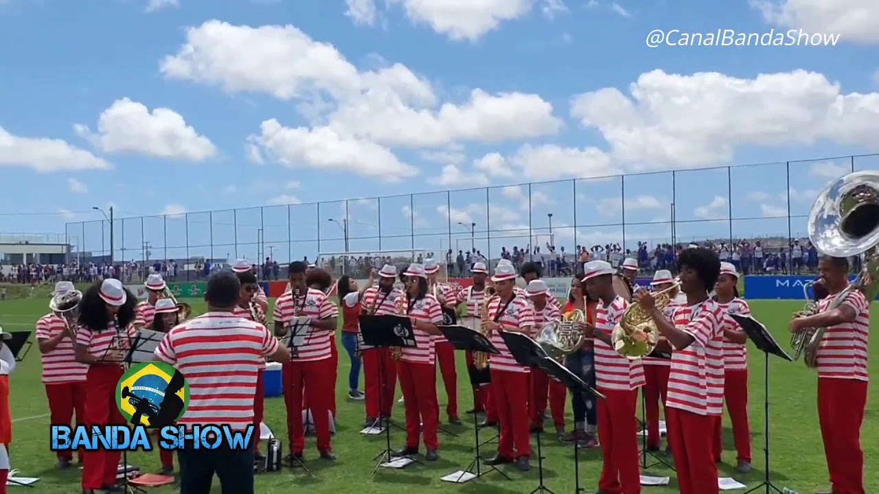 banda show no novo ct do bahia - YouTube