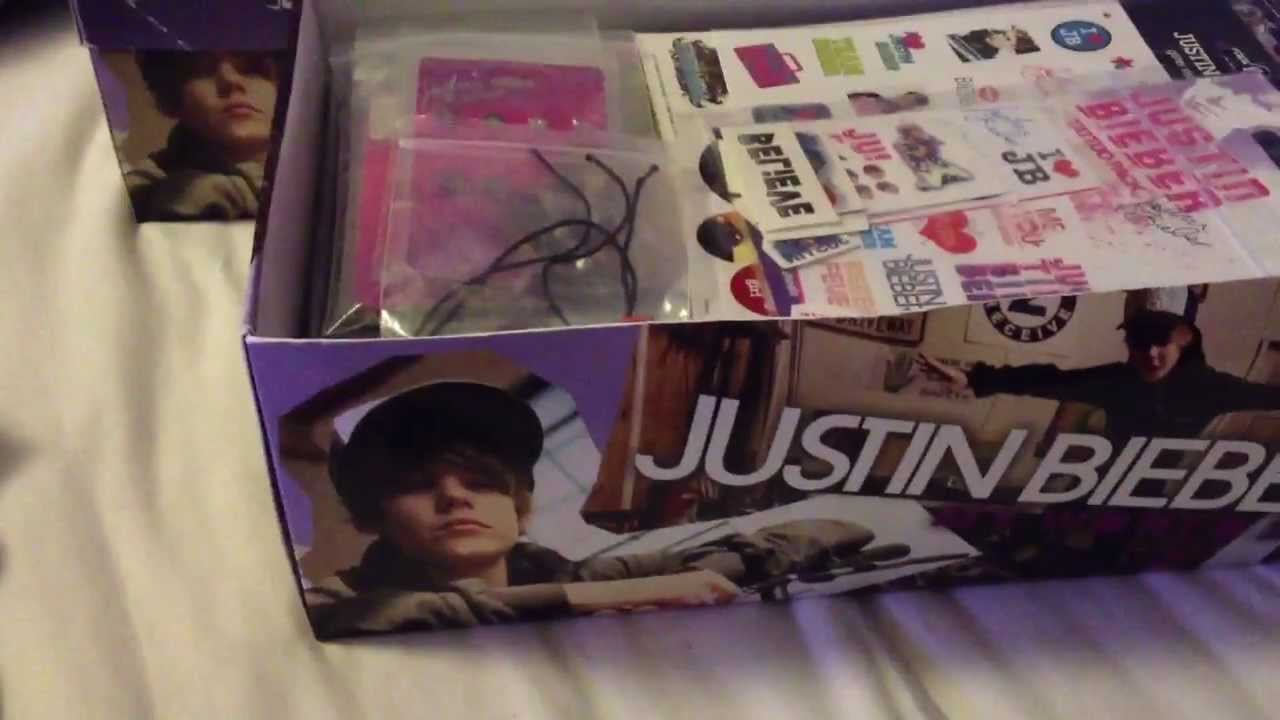 What's In My Justin Bieber Boxes ♥ - YouTube