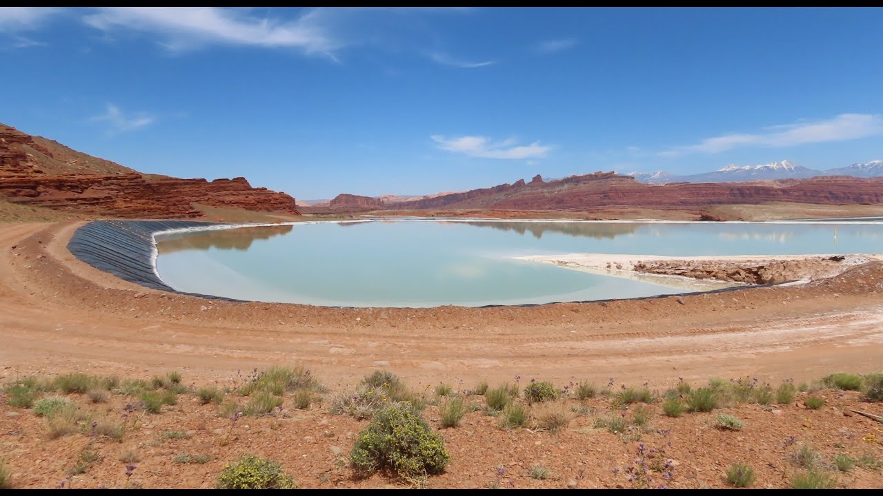 POTASH EVAPORATION PONDS - SHAFER TRAIL - MOAB - UTAH - YouTube