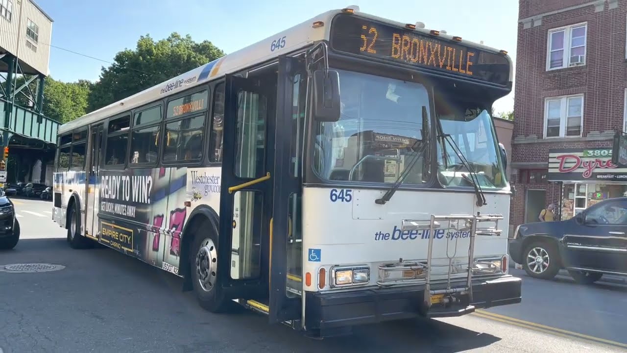 2006 Orion V 645 on the 52 to Bronxville at Eastchester-Dyre Ave [The ...