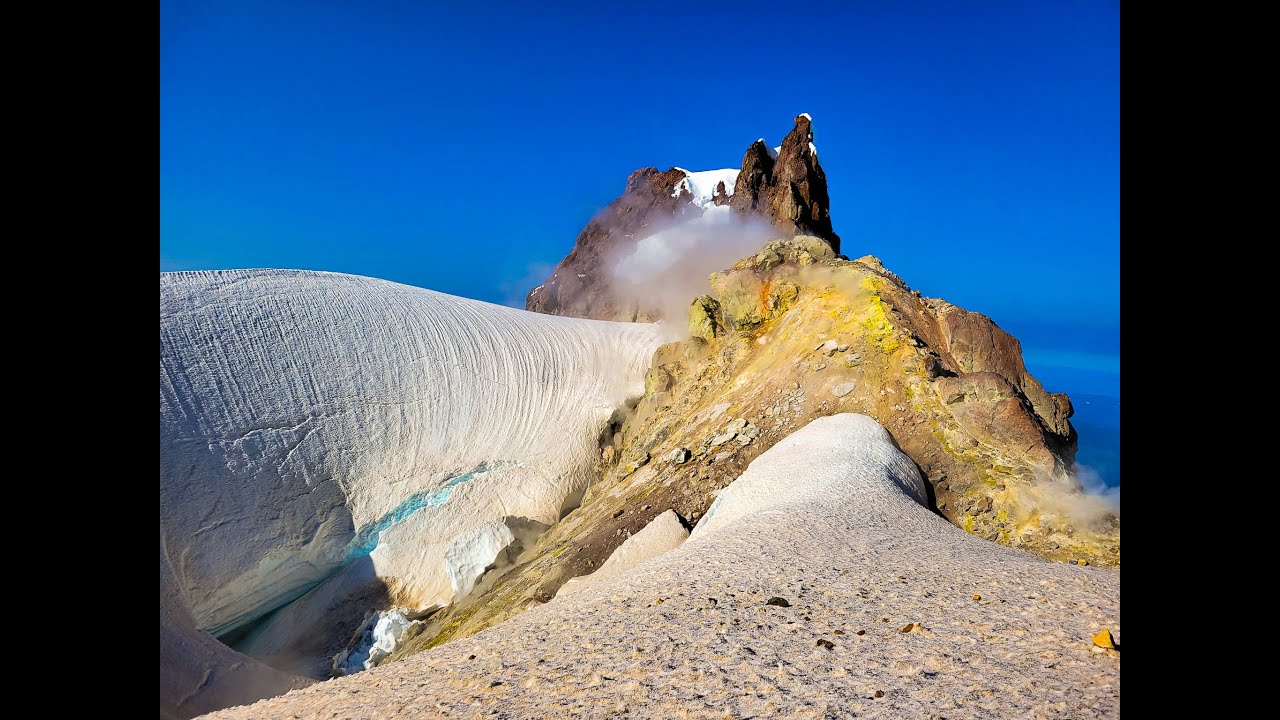 Mt Hood Old Chute Climb - YouTube