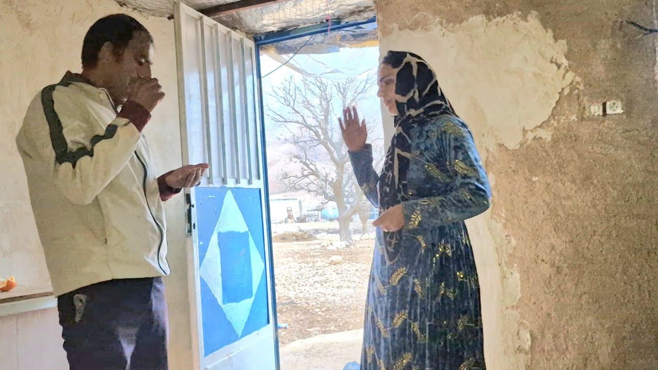 Elham's surprise by her son Mohammad for Mother's Day - YouTube