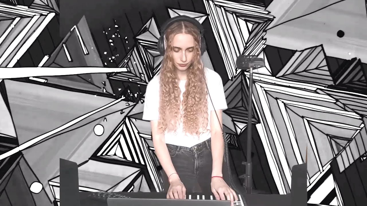 Katarina Gryvul live for U n i c o r n - YouTube