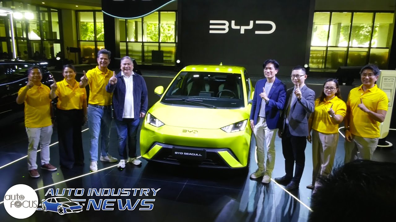 BYD Unleashes Subcompact EV Hatchback | Auto Industry News - YouTube