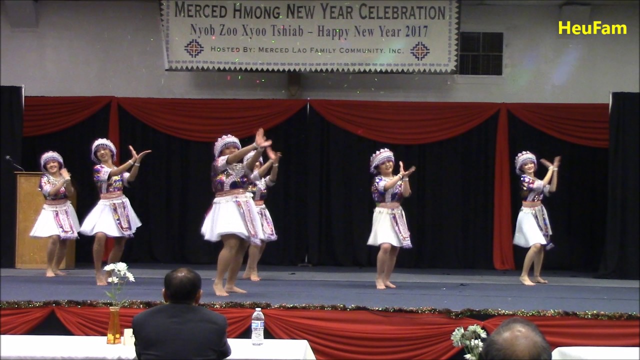 Merced Hmong New Year 2016 - 2017: Dance Comp Rd 1 - Nkauj Hmoob Ntsha ...
