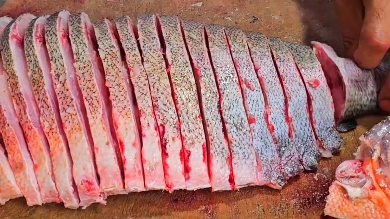 amazing cutting fish!! sagar fish world hoodi Bangalore, sagar fish ...