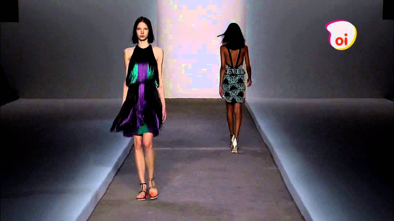 Oi Moda // Desfile Coven - Fashion Rio Verão 2012 - YouTube