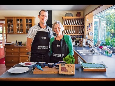 Cooking with Stuart: Eye Fillet with Parsley & Mustard Crust - YouTube
