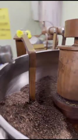 Nallenai Seiyum murai - sesame oil production - nallennai - marachekku ...