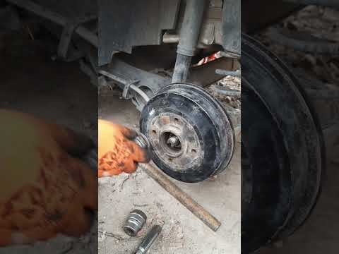 Citroen C Elysee ve 301 Arka Kampana Fren Balatası Değişimi