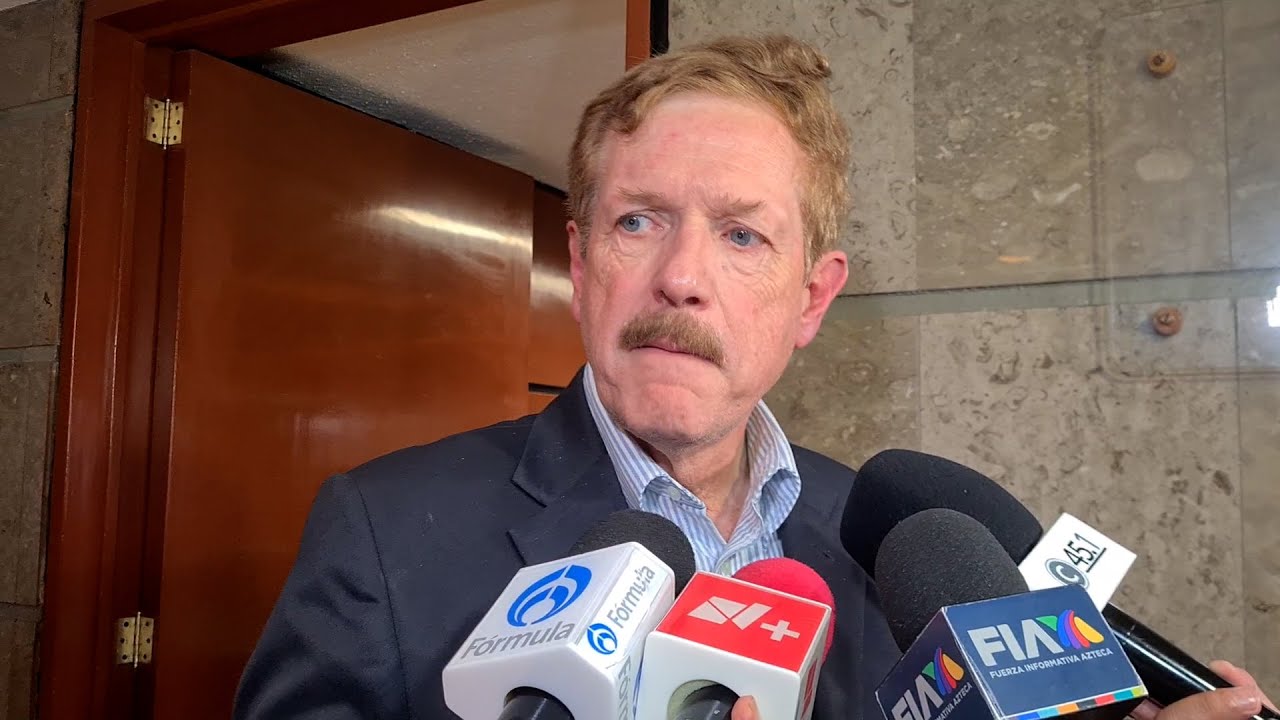 Dip. Juan Carlos Romero Hicks, pdte. de la Comisión de Transparencia y ...