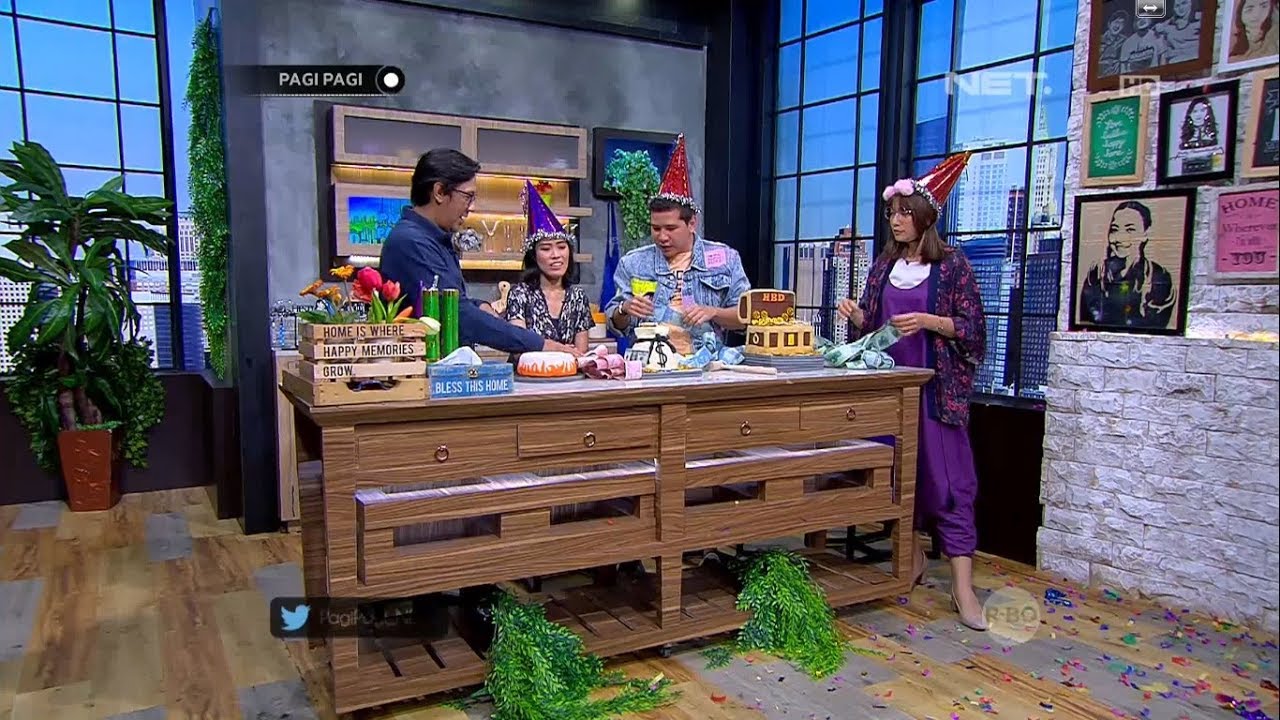 Inovasi Unik, Nyimpen Duit Di Kue Ulang Tahun - YouTube