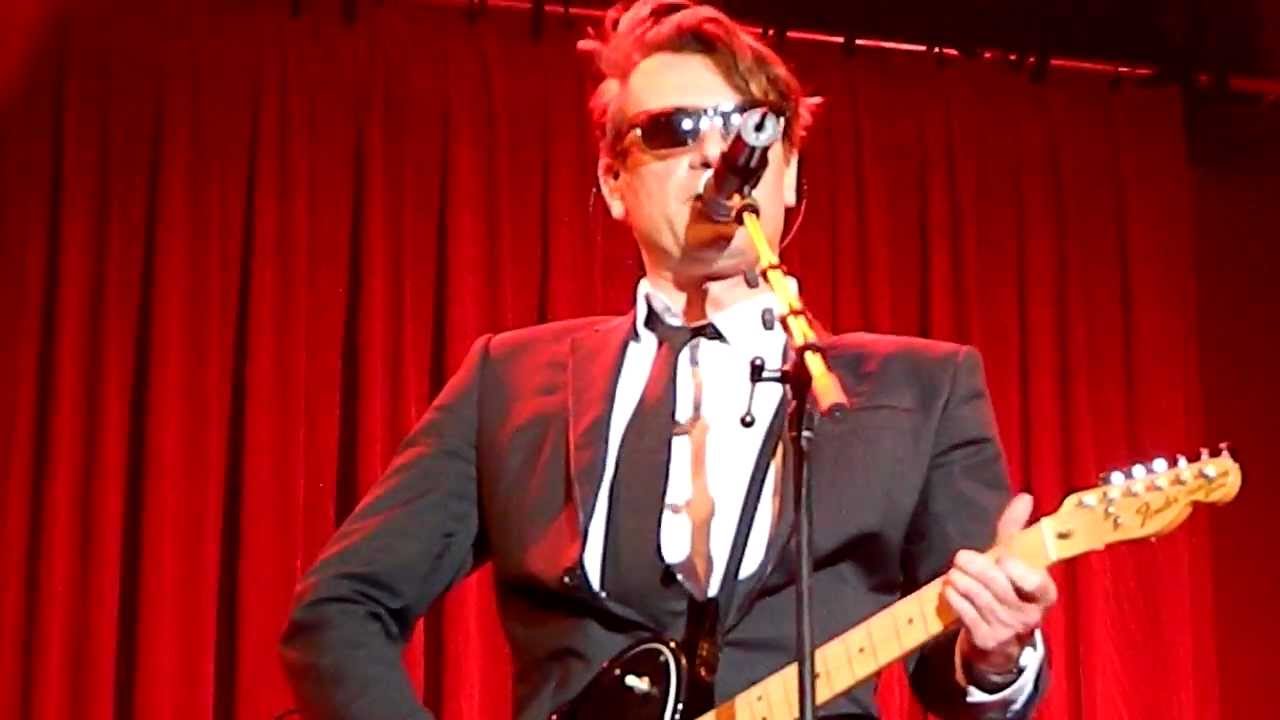 Daan | Icon @ Genk on Stage *june 22nd 2012* - YouTube