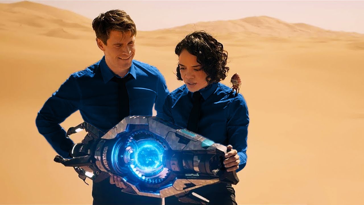 Average Girl Just Started Her Career As A Secret Agent but.. - YouTube