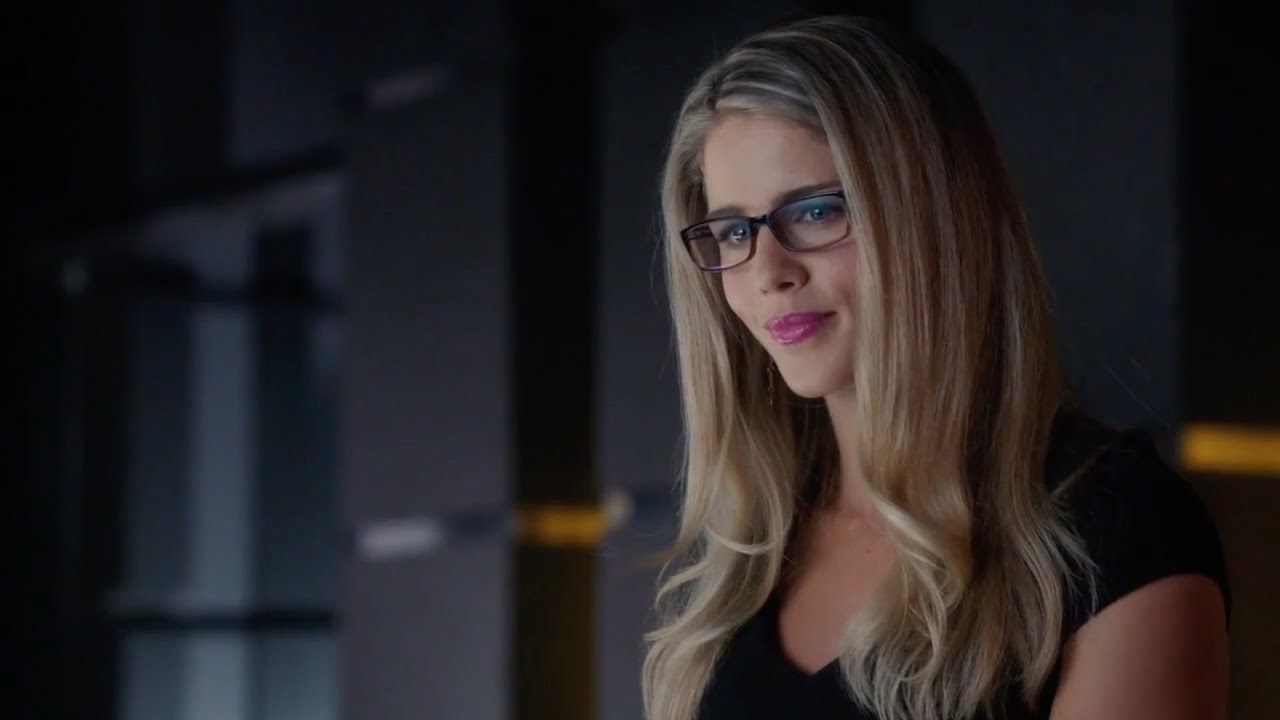 Olicity, Isabel & Walter | "I Had To Find Another Way" | S02E01 - YouTube