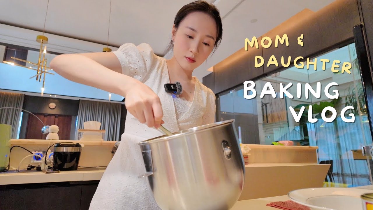 Baking Cupcakes w/ Mom | Success & Failure Baking Vlog - YouTube
