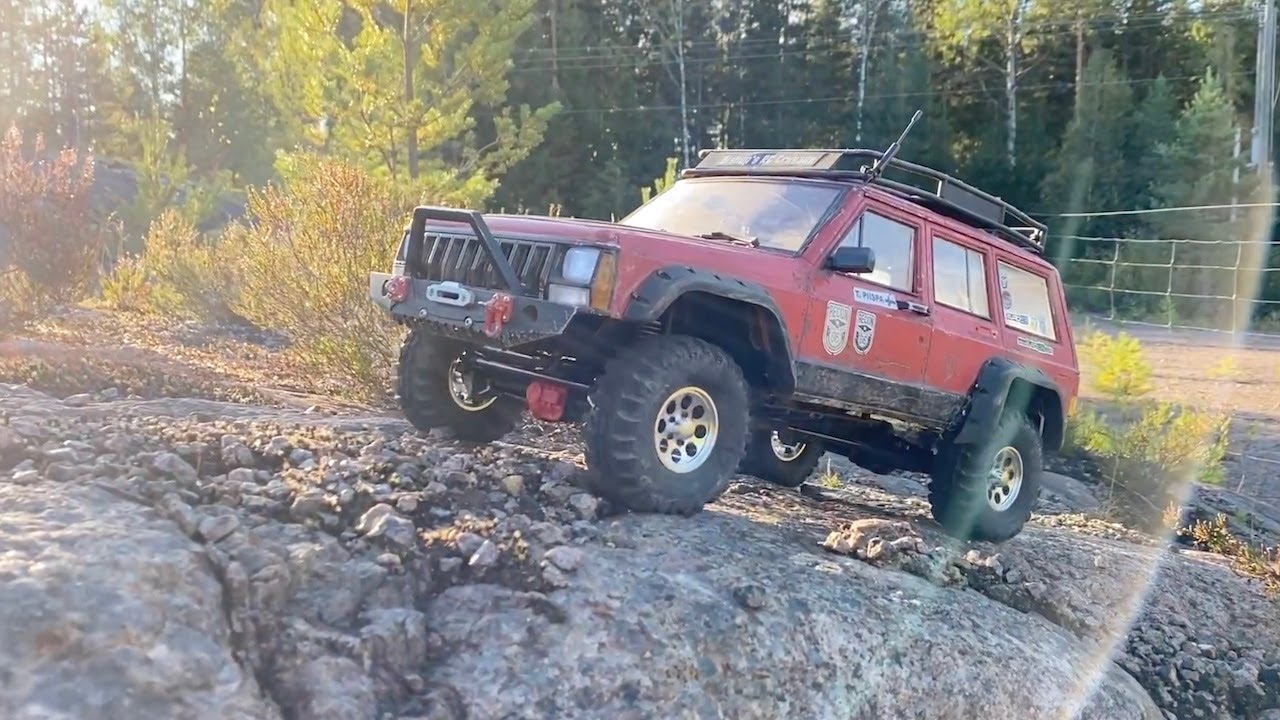 RC Jeep Cherokee XJ - Rock Crawling and Trailing - Scale realistic RC ...