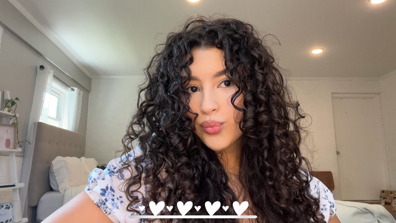 curly hair routine for long lasting definition ♡ - YouTube