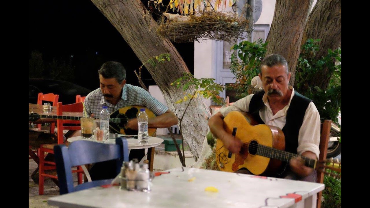 Ένας μάγκας στο Βοτανικό – Θανάσης και Χρήστος Ζερλεντές - YouTube