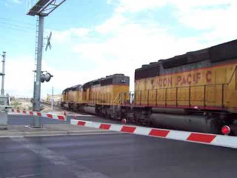 UP 3702 East - Las Vegas, NV - YouTube