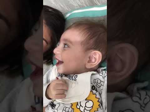 komik bebekler aaa top dersin ona da gülücükler atar