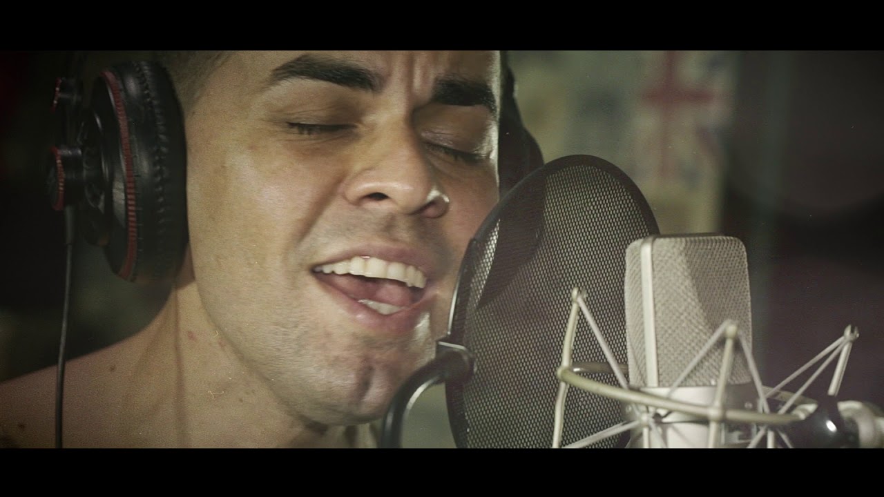 Douglas Rodrigo - Quinto Elemento (Webclip) - YouTube
