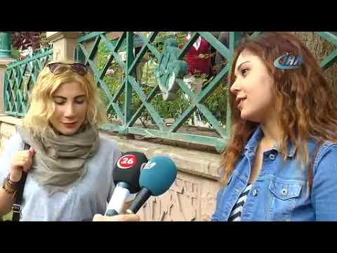 Eskişehir'de 'çekirdek çitleyen eşek' heykeli tartışması