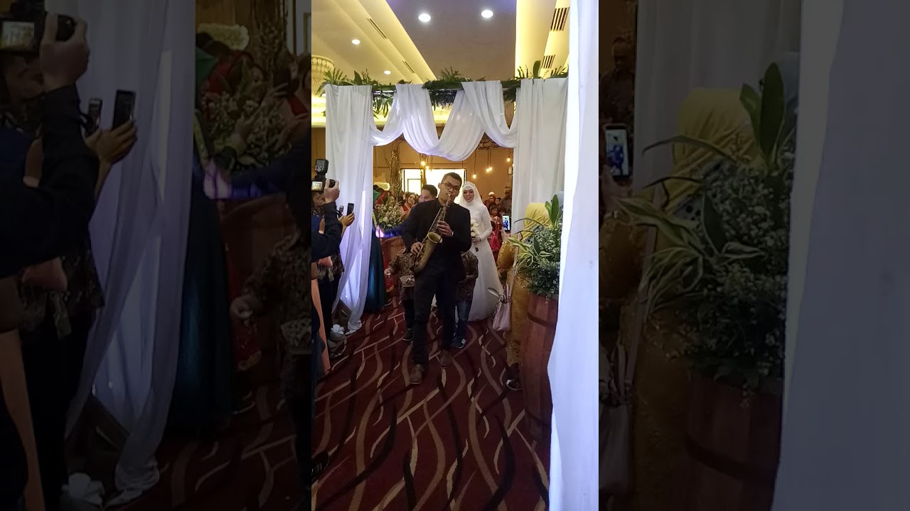 aida & tata @rukun senior living darmawan park - YouTube