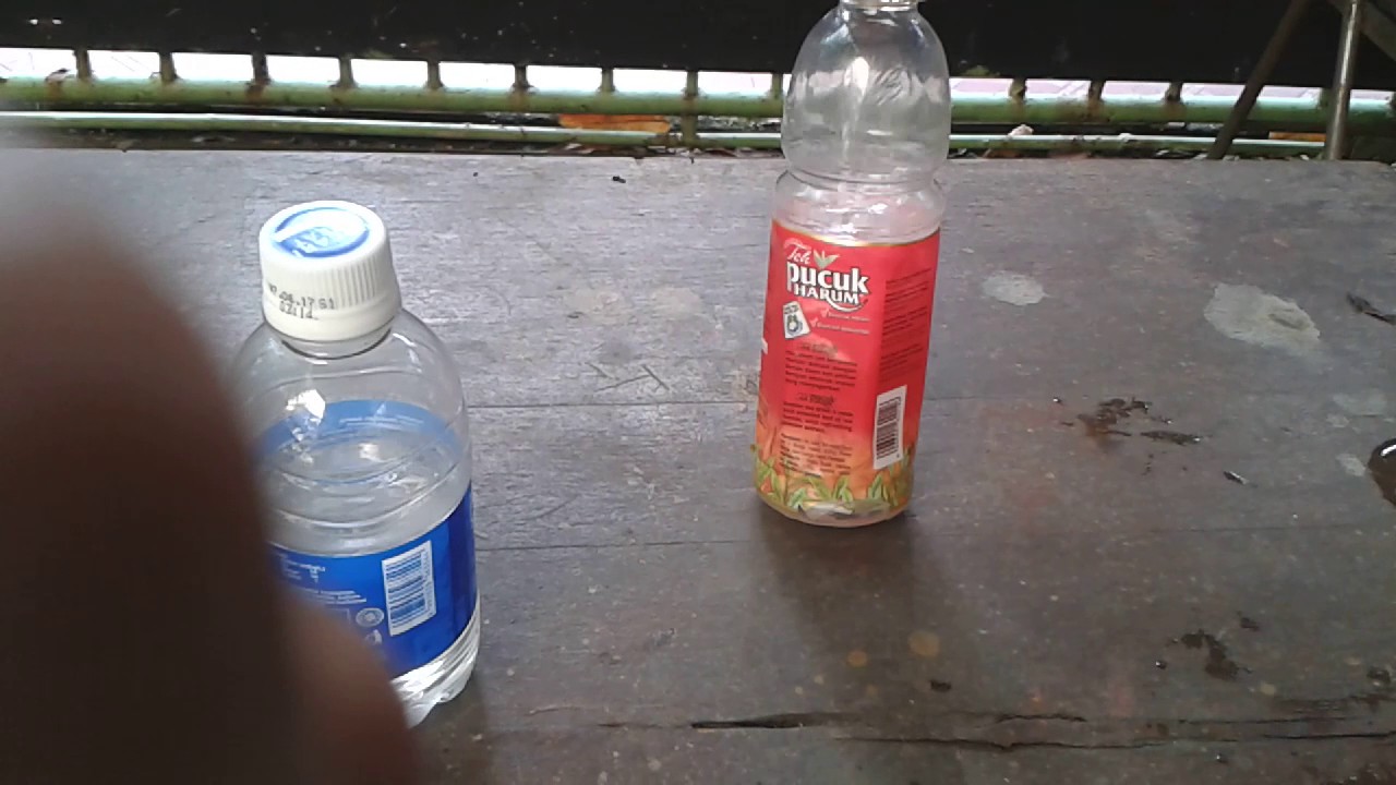 Juggling bottle by Pandji - YouTube