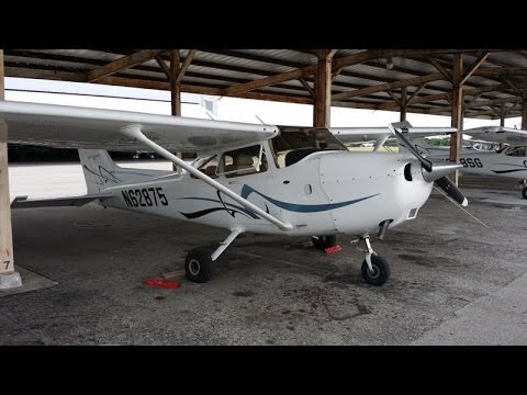 Flying in Florida at Sunstate Aviation in a Cessna 172 live ATC - YouTube