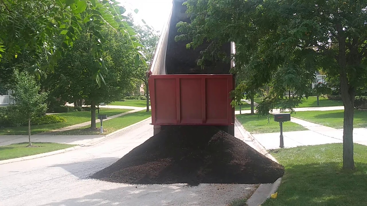 22 sq yards Semi truck pulverized topsoil - YouTube