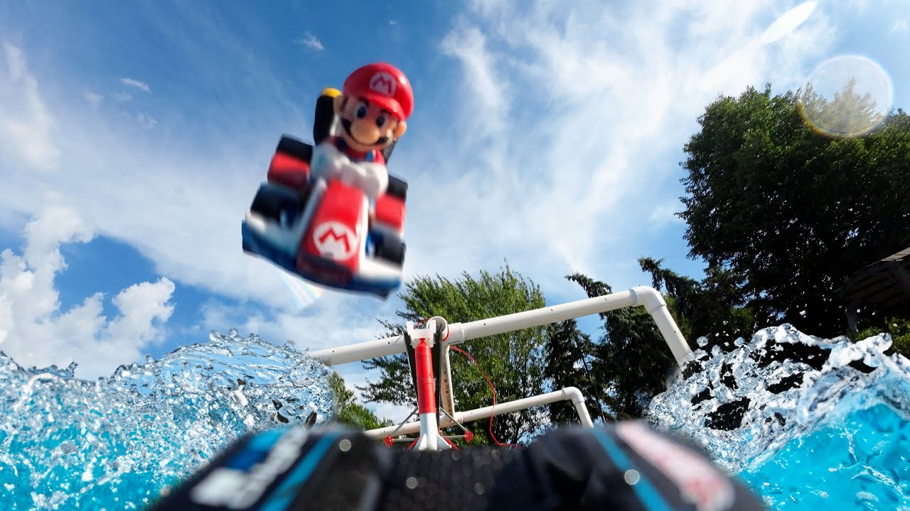 Hot Wheels Summer Fun at the Pool - YouTube