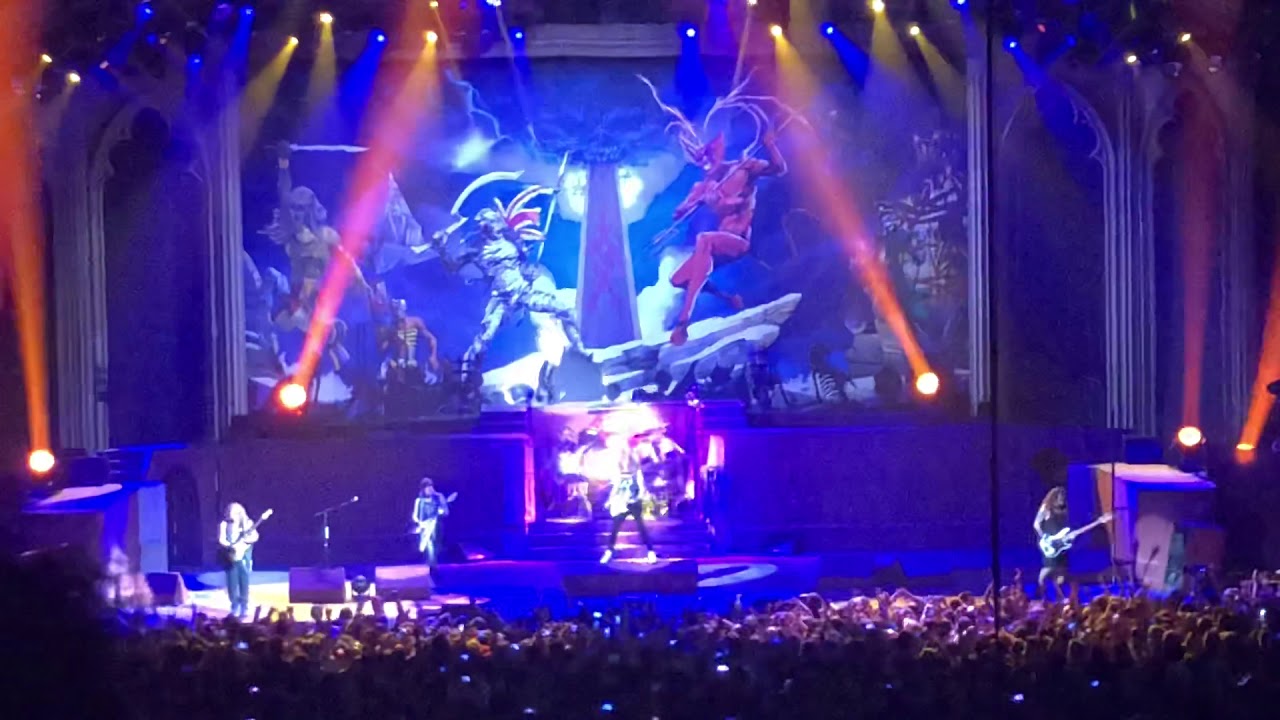 Iron Maiden-“Run To The Hills” Xfinity Theater Hartford CT 8/3/19 - YouTube