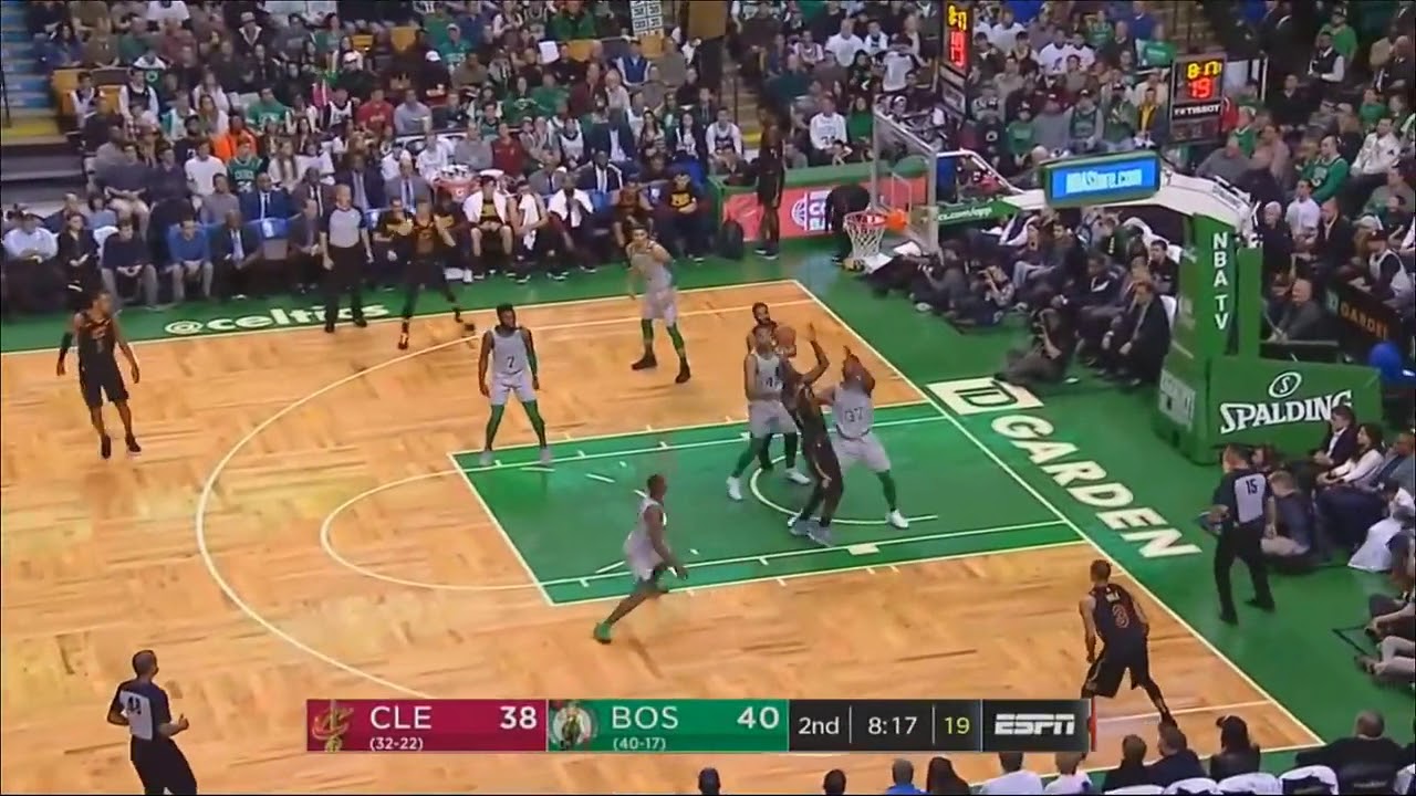 Lebron James Catching Fire! Against His Old Teammates - YouTube