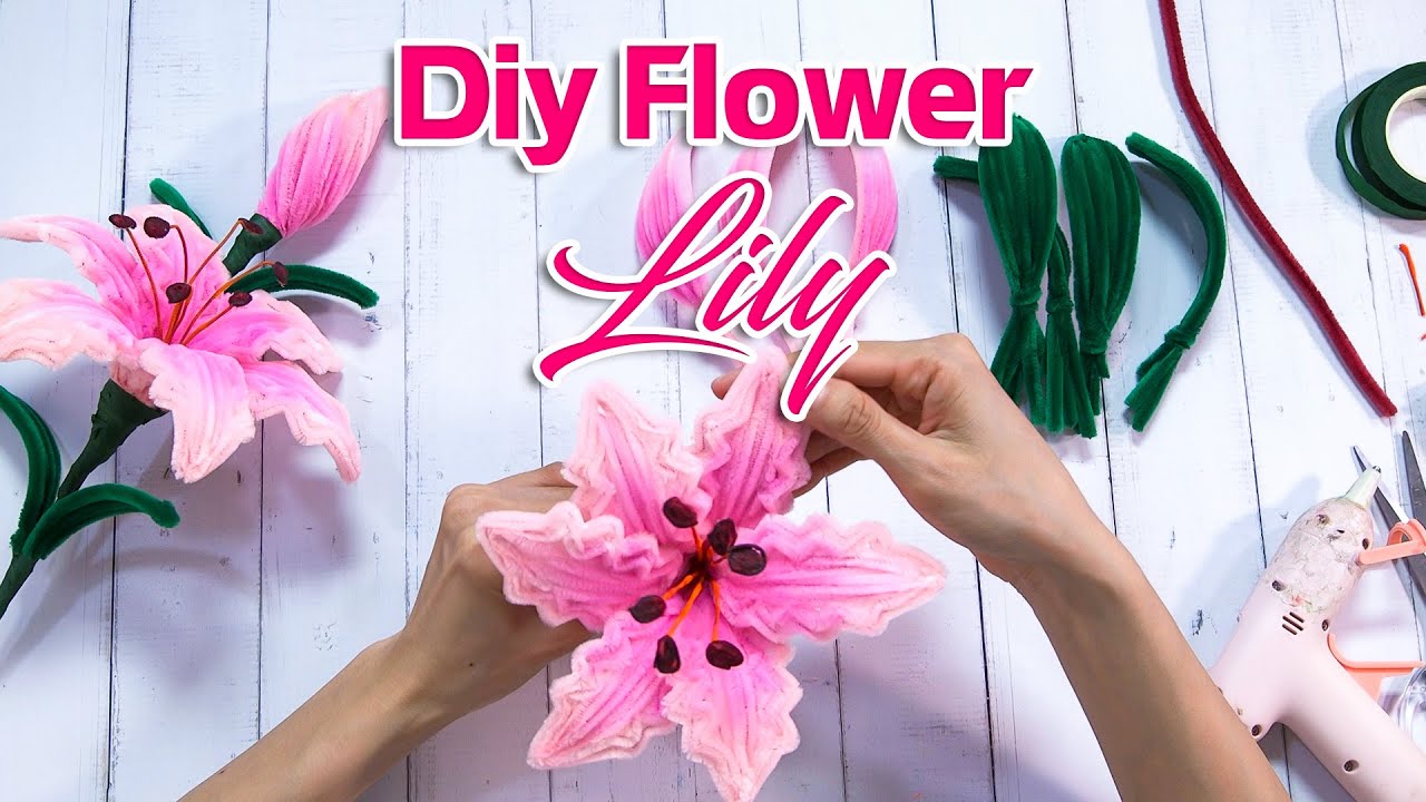 DIY craft | How I made a Lily from pipe cleaner very easy | Easy ...