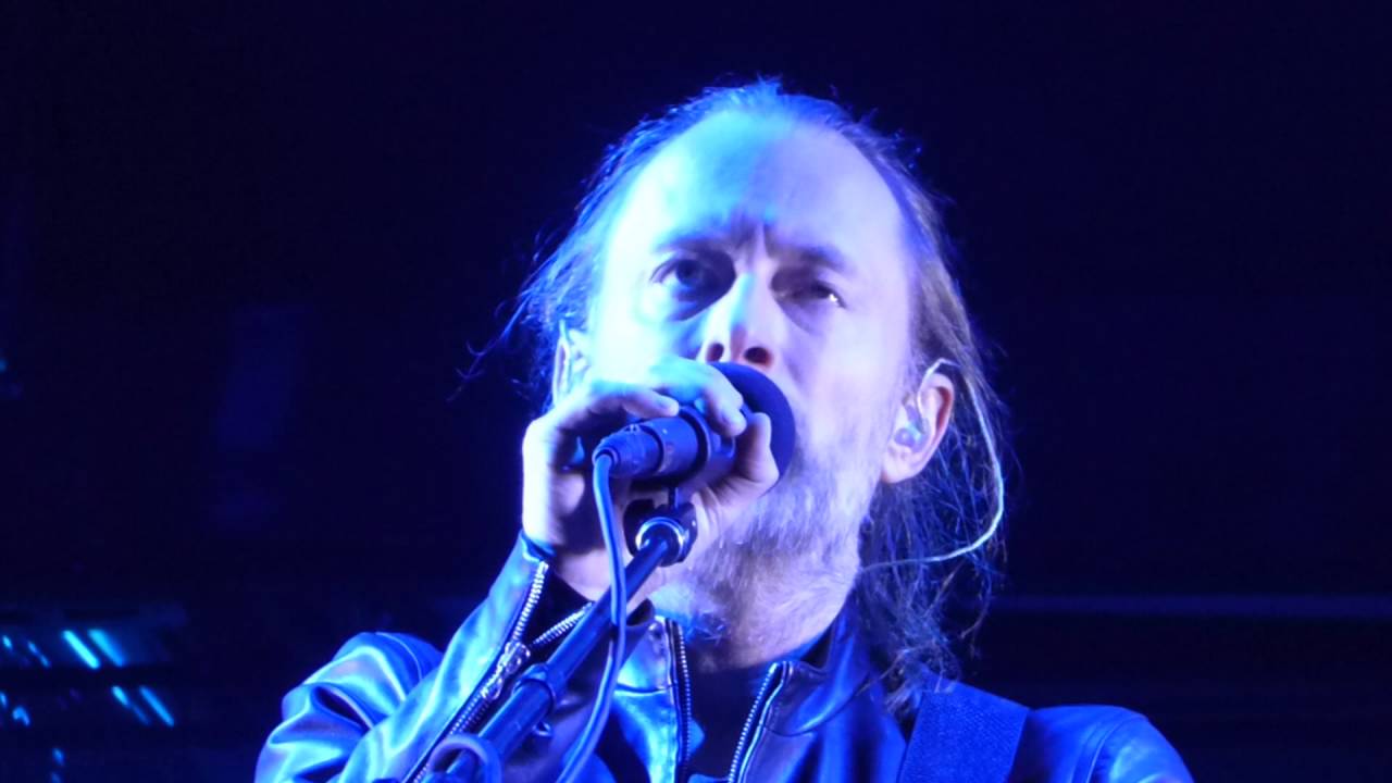 RADIOHEAD - Decks Dark - Madison Square Garden NYC 2016-07-27 front row ...